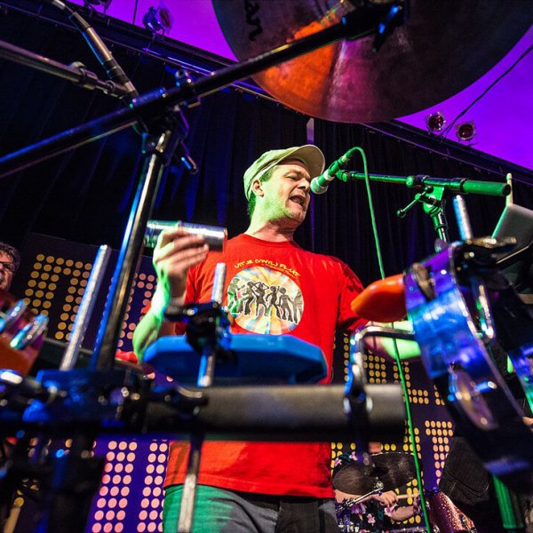 DansPaleis boeken of inhuren bij Artiestenbureau.nl - Verder zoeken is ...